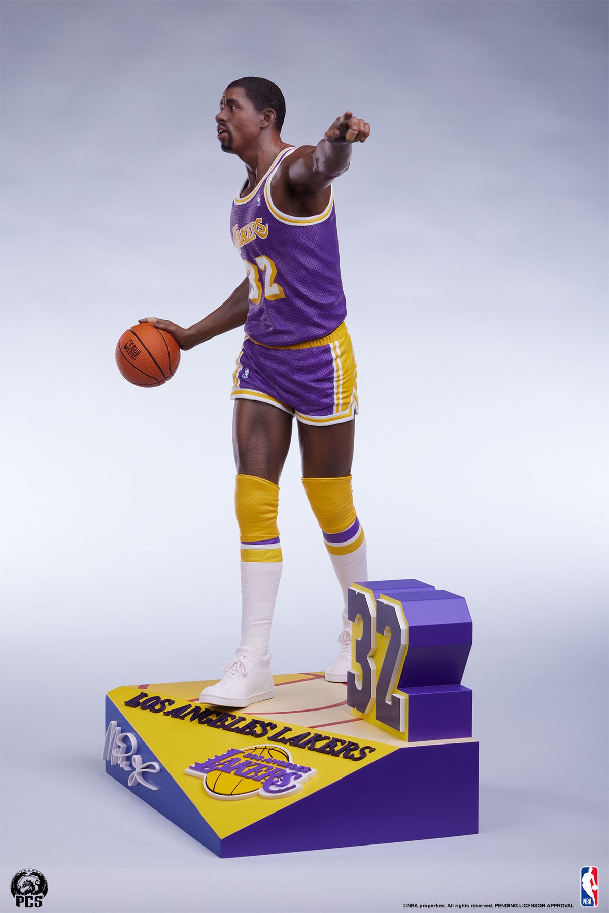 Magic Johnson 1/4 Scale Statue - Spec Fiction Shop