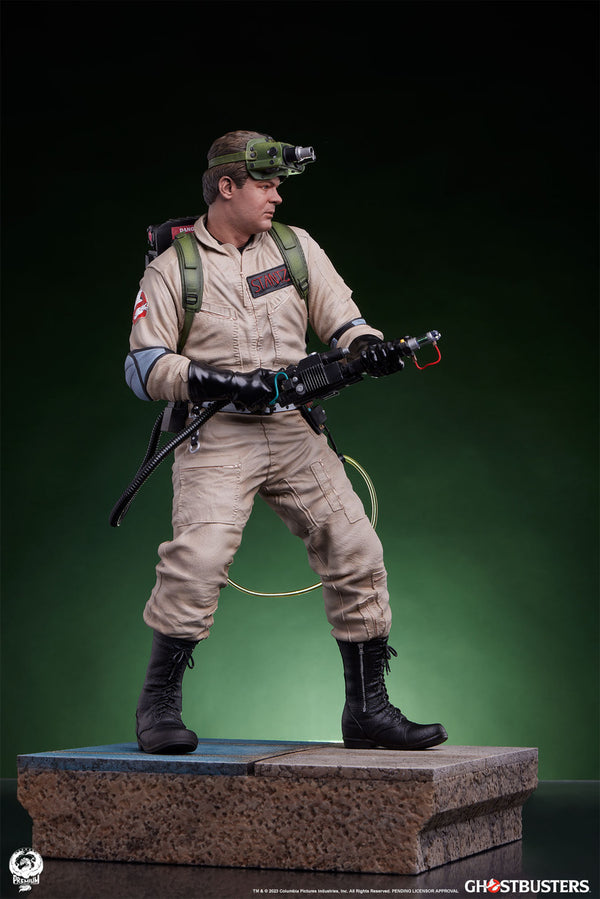 Ghostbusters - Ray Stantz 1/4 Scale Statue - Spec Fiction Shop