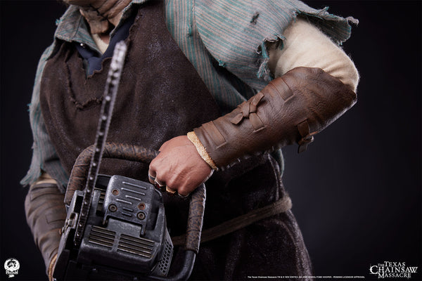 Texas Chainsaw Massacre - Leatherface (Regular) 1/4 Scale Statue - Spec ...