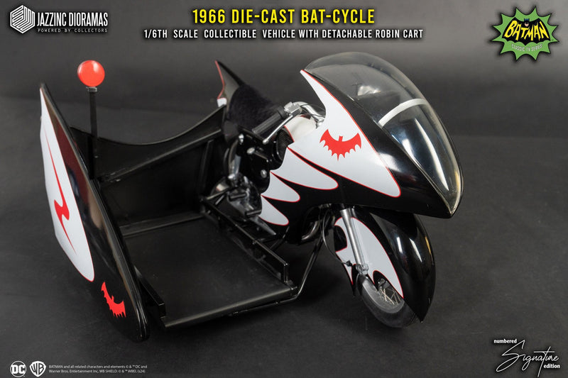 Batman (1966) Batcycle with Sidecar (Ultimate Signature Ed.) 1/6 Scale ...