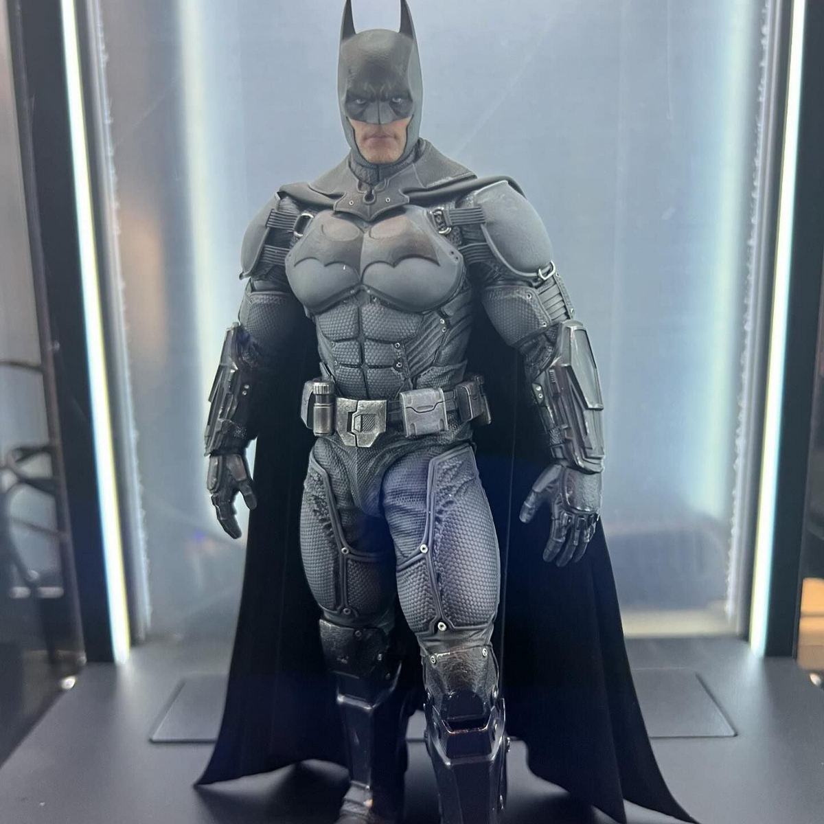 Arkham Origins - Batman Morfig 1/12 Scale Figure - Spec Fiction Shop