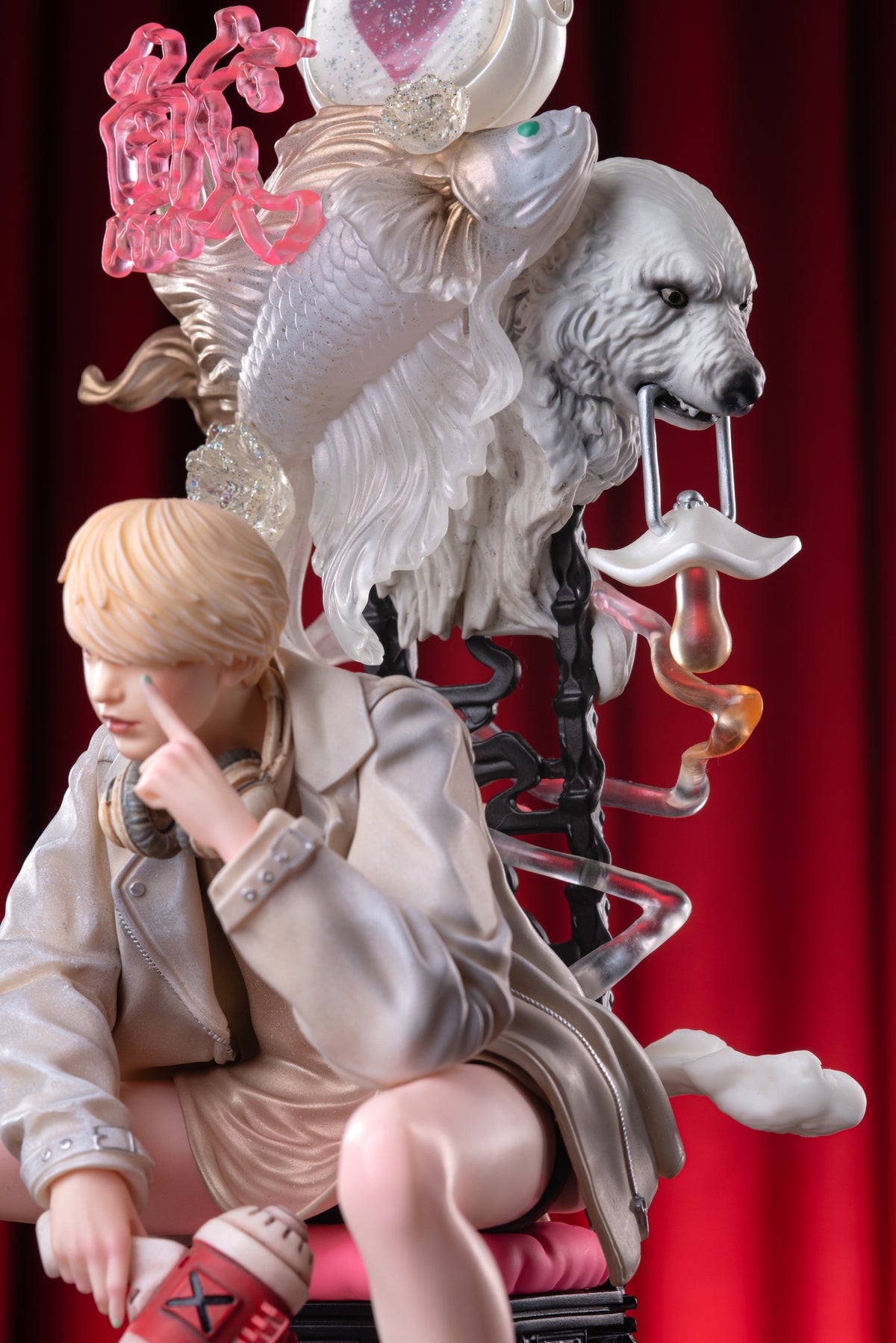 Girl Boss Statue - Spec Fiction Shop