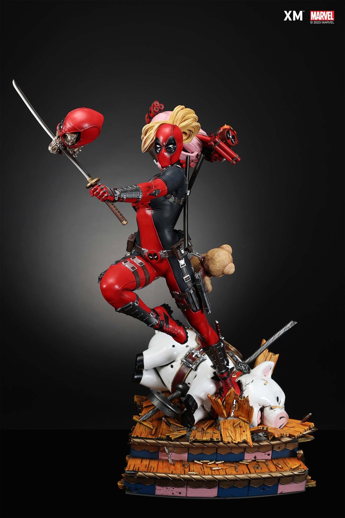 Lady Deadpool 1/4 Scale Statue - Spec Fiction Shop