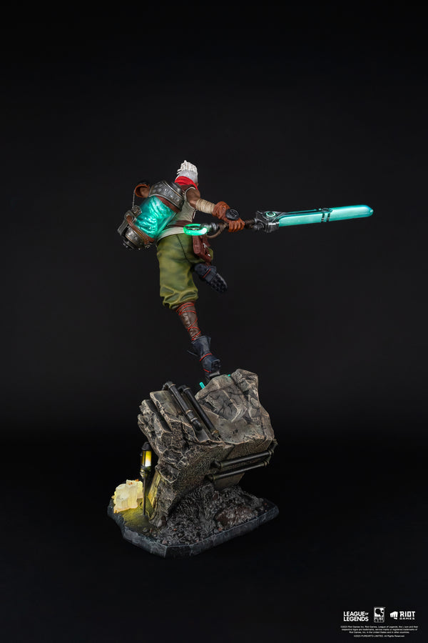 League of Legends - Ekko 1/4 Scale Statue - Spec Fiction Shop