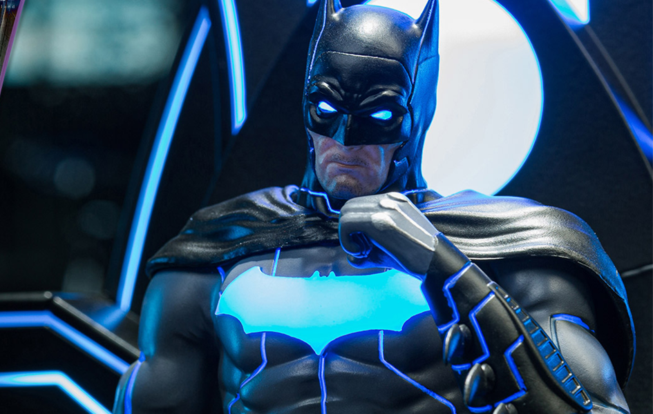 Batman and Mobius Chair 1/10 Scale Statue - Spec Fiction Shop