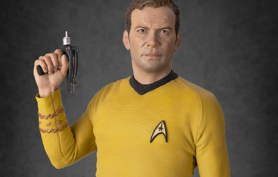 Captain James T. Kirk 1/3 Scale Statue - Spec Fiction Shop