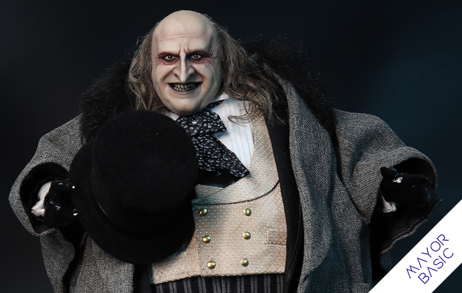 Batman Returns (1992) - The Penguin (Mayor Basic) 1/6 Scale Figure ...