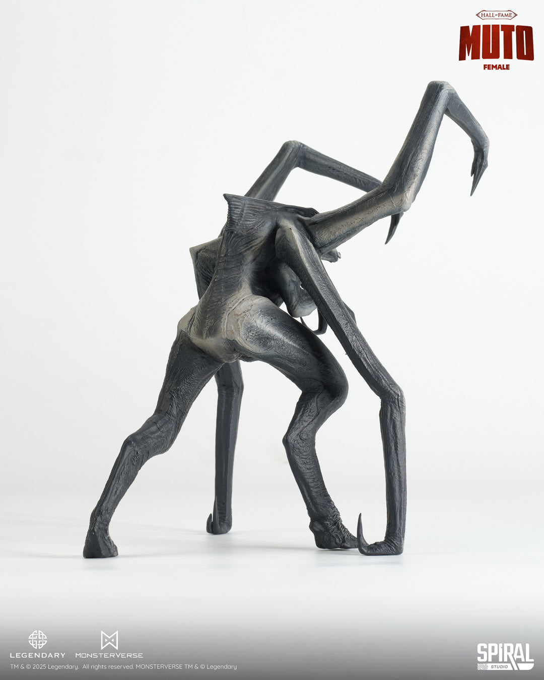 Godzilla (2014) - Muto Female Statue - Spec Fiction Shop