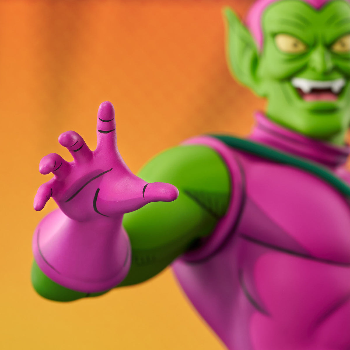 Spider-Man: The Animated Series - Green Goblin Animated 1/7 Scale Mini ...