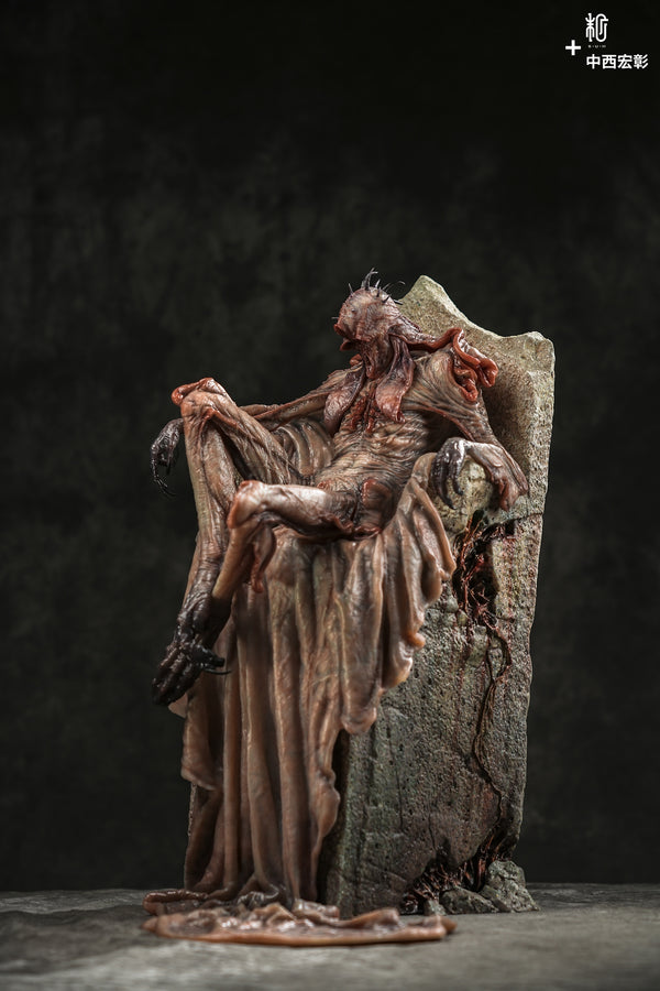 Pleats SUM Version Resin Statue - Spec Fiction Shop