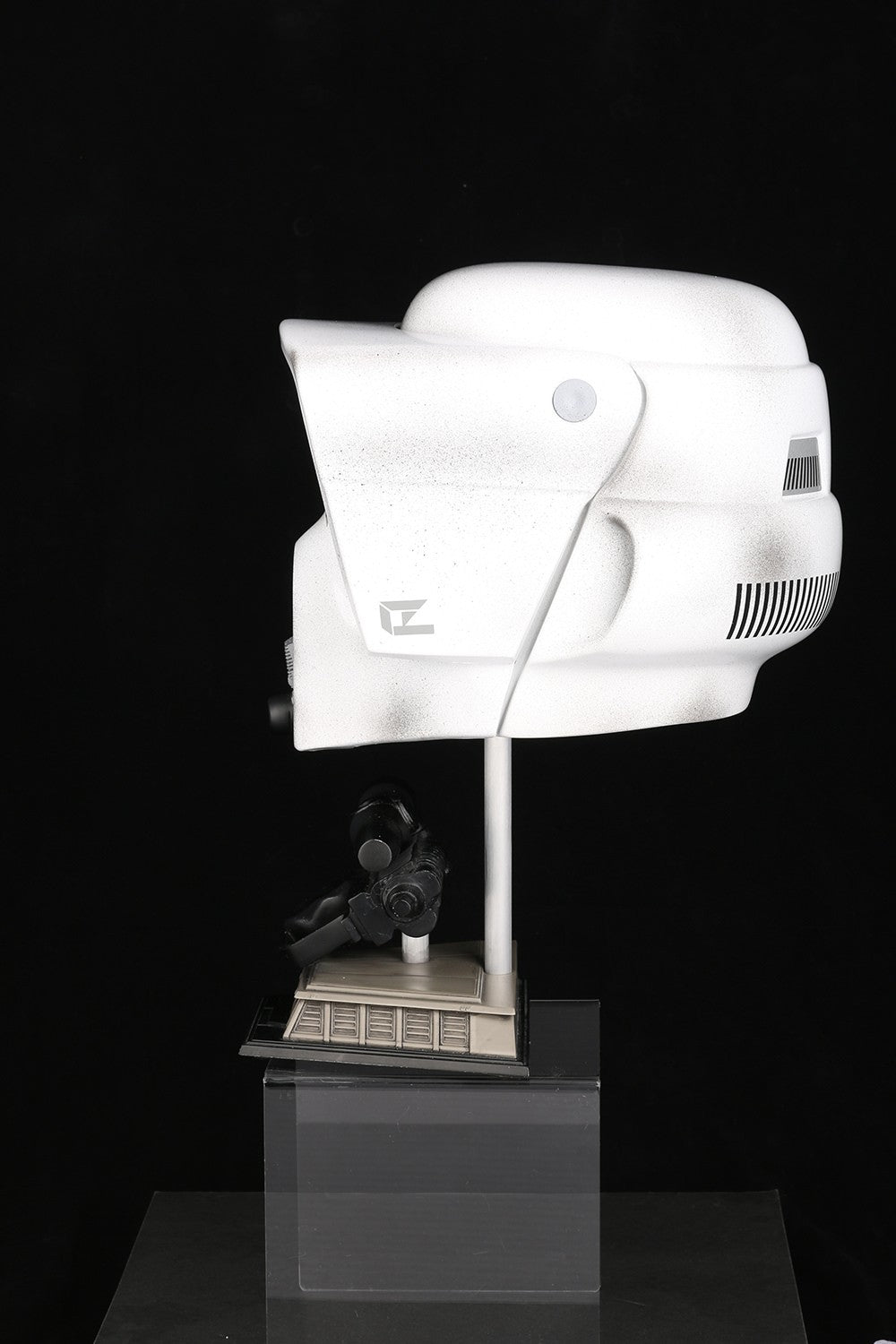 Star Wars ROTJ - Scout Trooper Helmet (Legend Ed.) Life-Size Replica ...