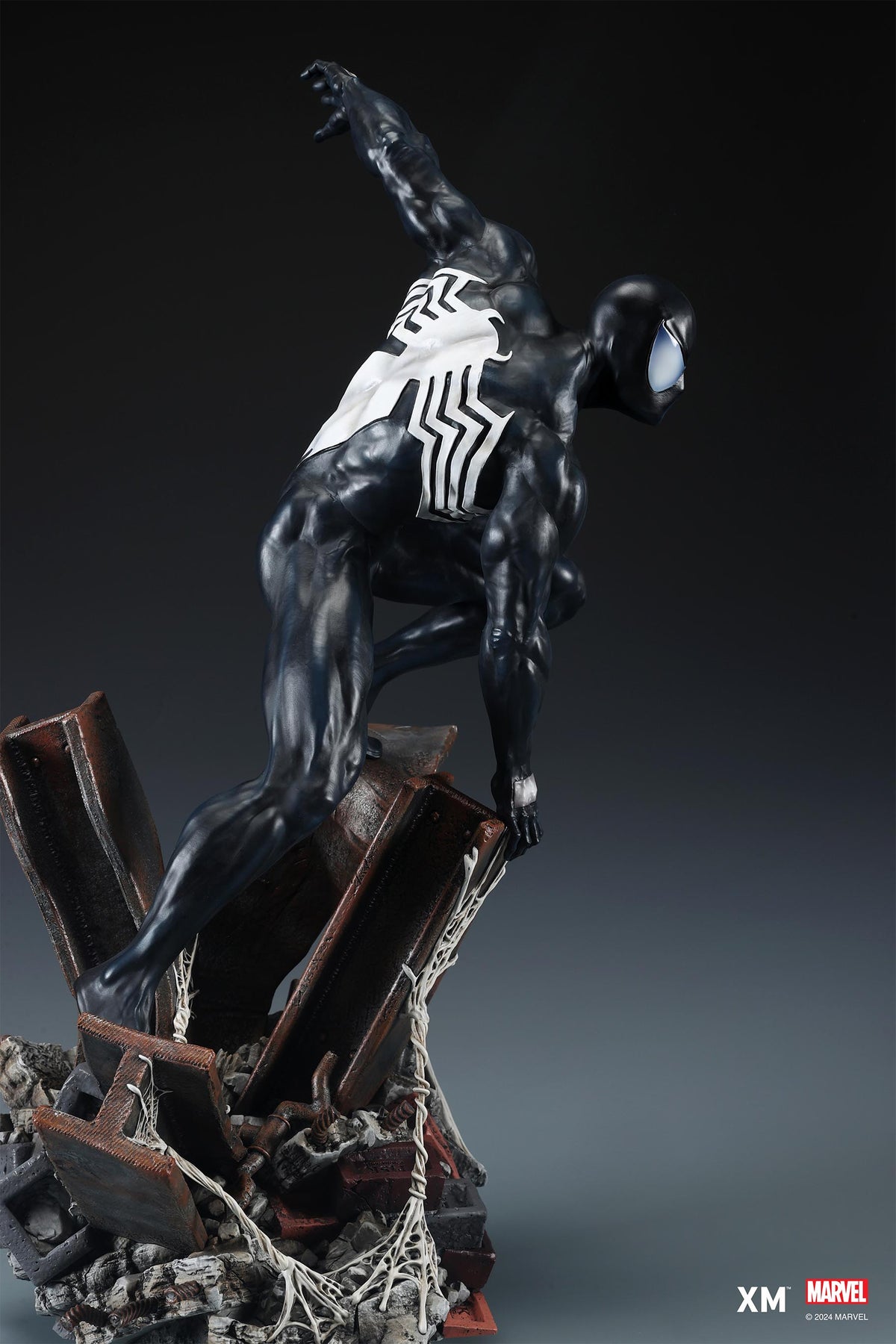 Symbiote Spider-Man 1/4 Scale Statue - Spec Fiction Shop