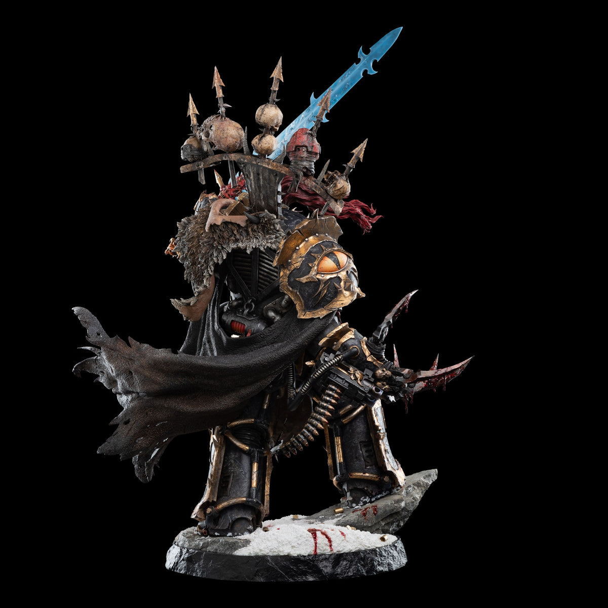 Warhammer 40,000 - Abaddon the Despoiler 1/6 Scale Statue - Spec ...
