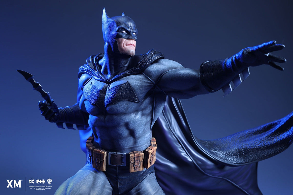Batman Classic 1/6 Scale Statue - Spec Fiction Shop