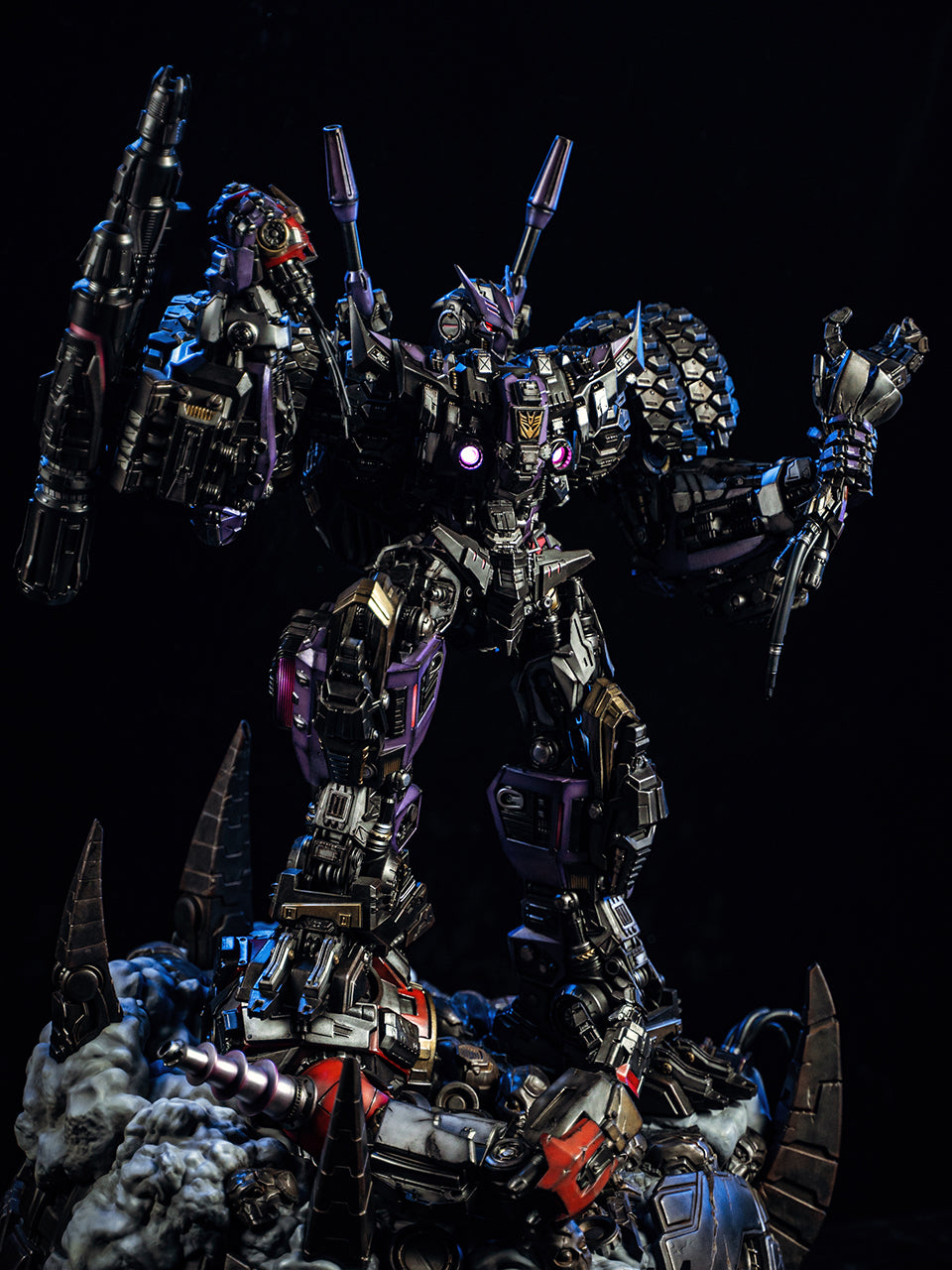 Transformers - Tarn Statue - Spec Fiction Shop