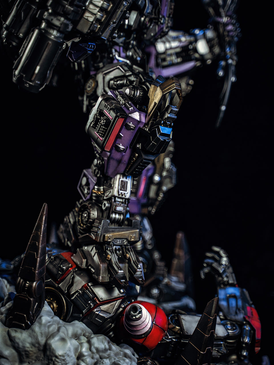 Transformers - Tarn Statue - Spec Fiction Shop