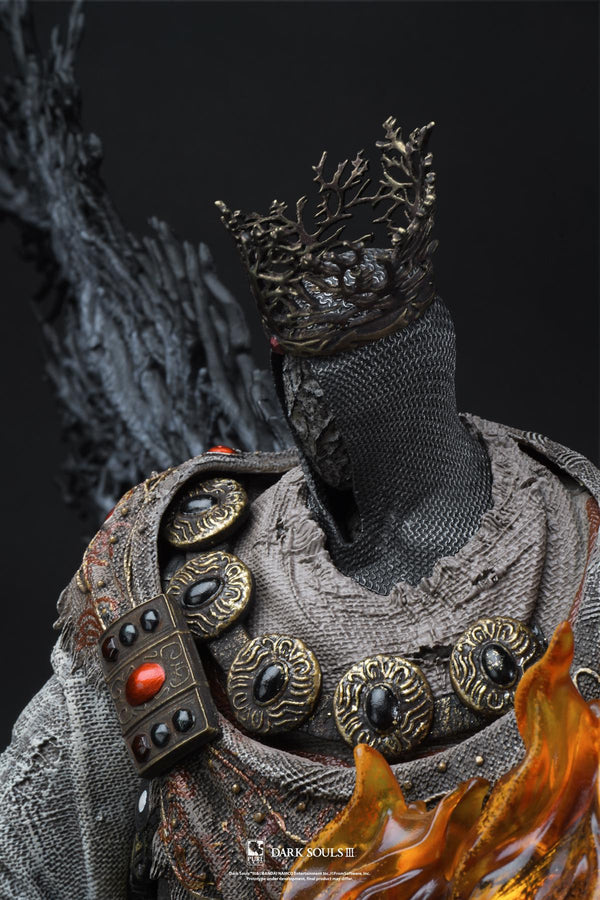 Dark Souls III Pontiff Sulyvahn 1/7 Scale Statue Standard Edition ...