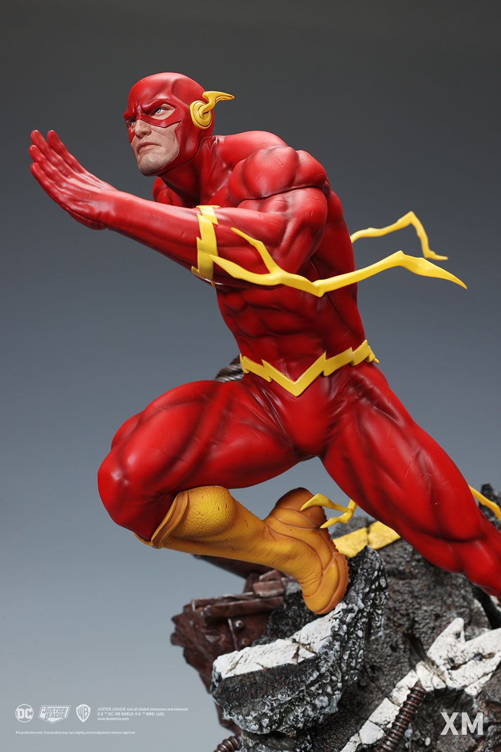 Flash 1/4 Scale Statue - Spec Fiction Shop