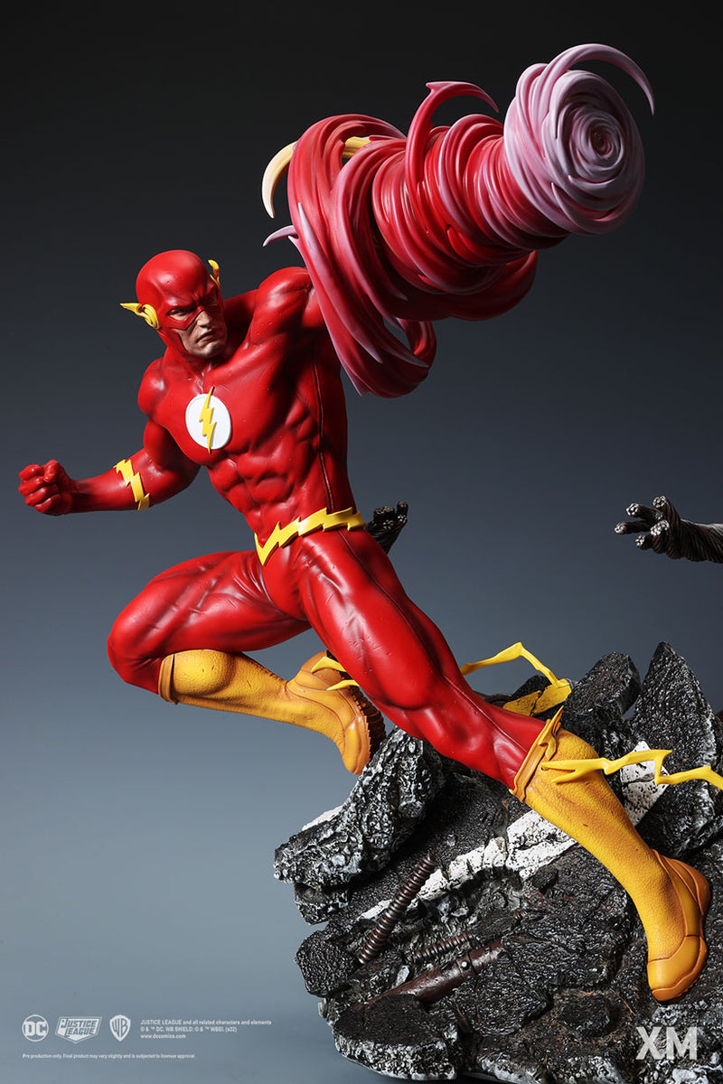 Flash 1/4 Scale Statue - Spec Fiction Shop
