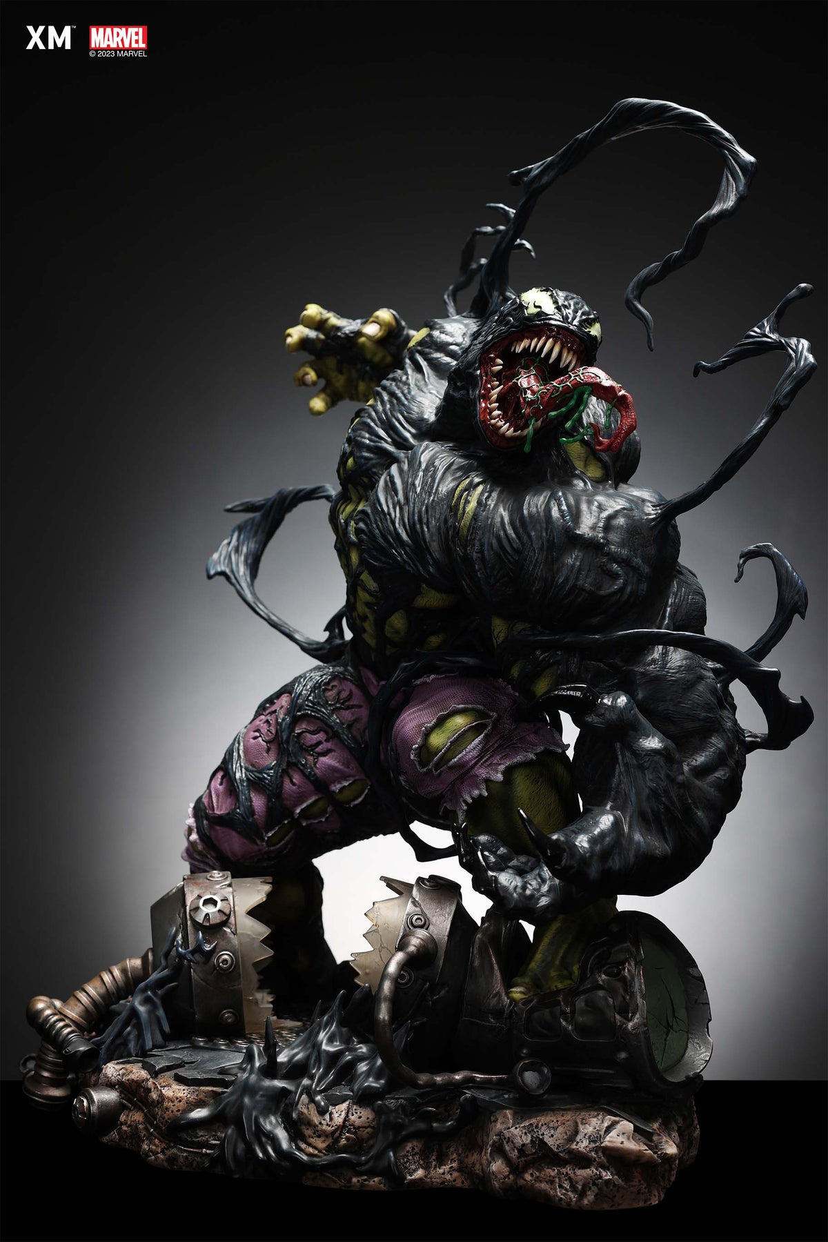 Venom Hulk Version B 1/4 Scale Statue - Spec Fiction Shop