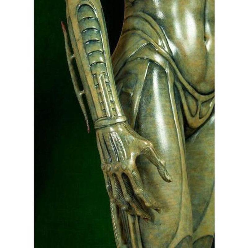 Species: Sil 1:4 Scale Statue by Hollywood Collectibles Group - Spec ...